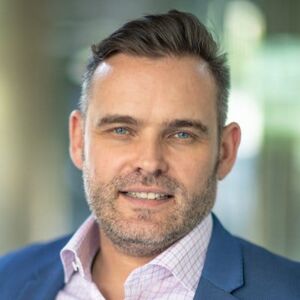 The Top 100 Marketing Influencers to Follow in 2024 - RELEVANCE